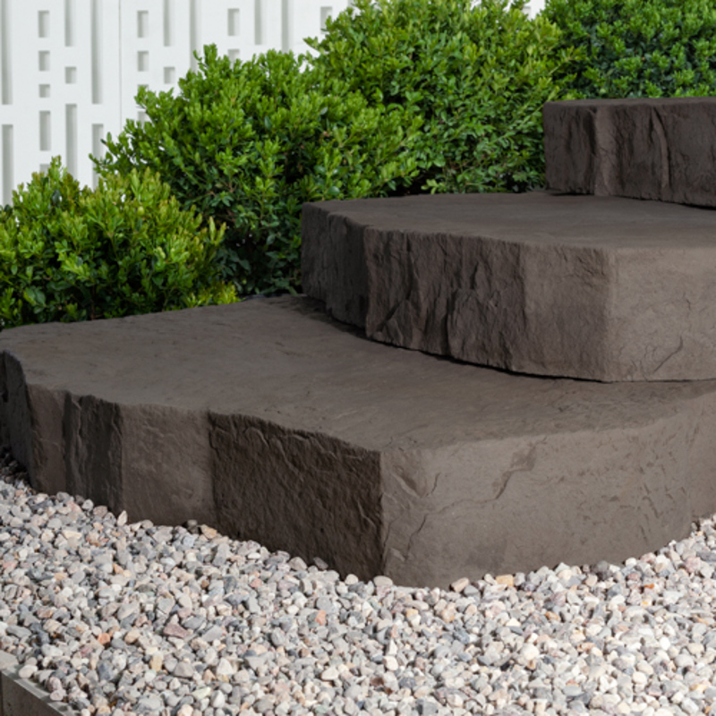 MAYA STEP, CHOCOLATE BROWN | Techo-Bloc