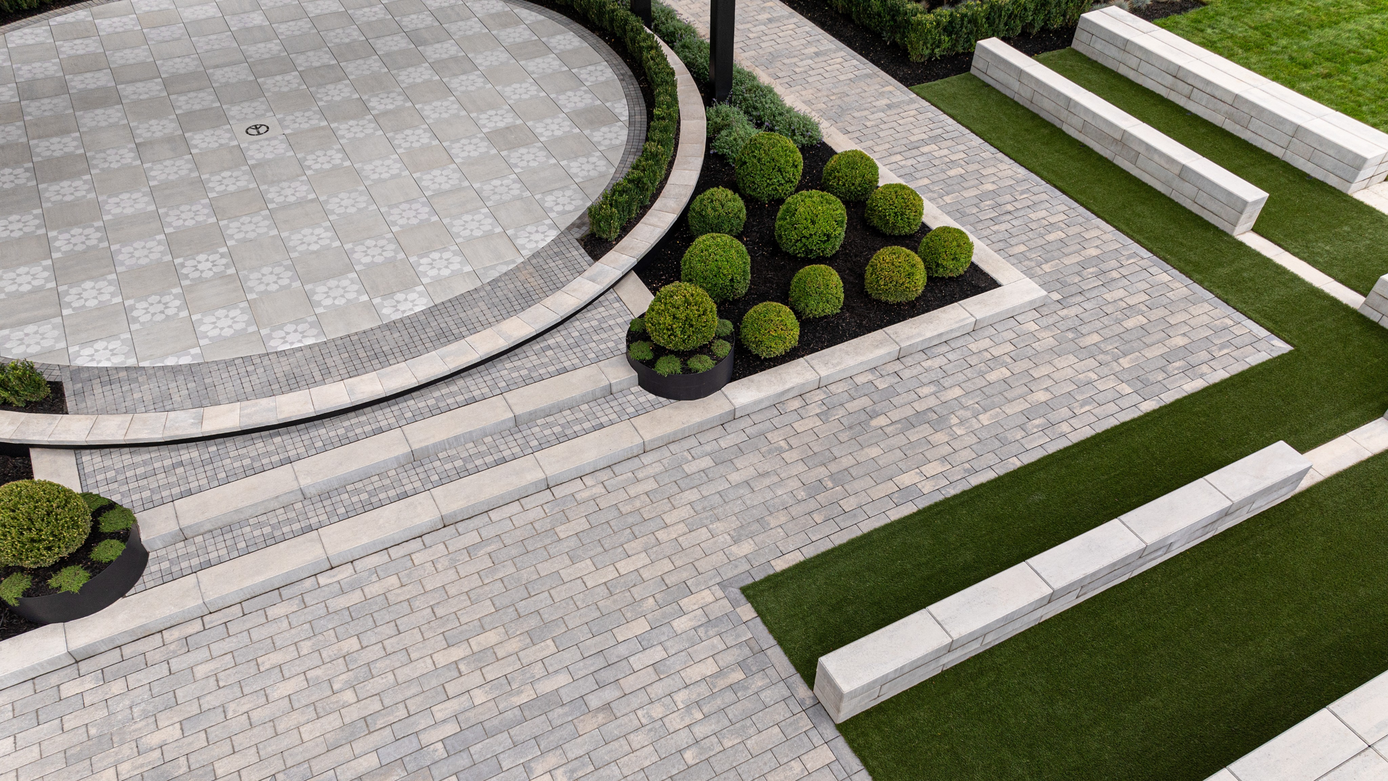 Peace Park Civic Plaza | Techo-Bloc