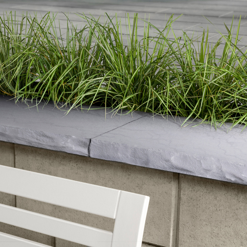 Nat.Stone, Sandstone Cap 14X48, Blas2F Rockface2FSawn, Grey | Techo-Bloc